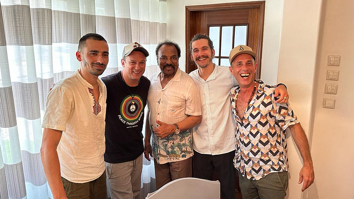 The Weight | Song Around The World (Remastered… | Playing For Change